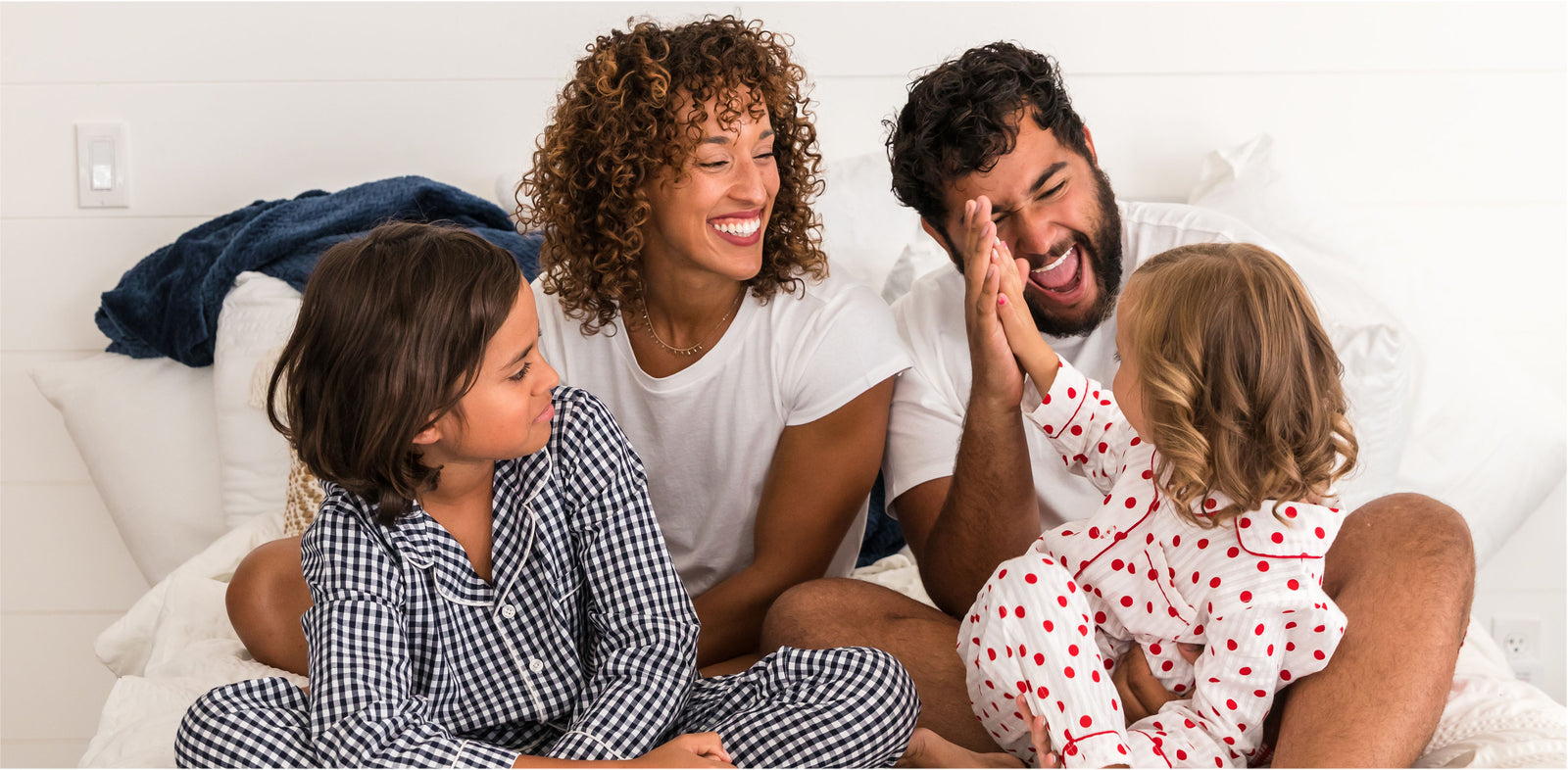 Alto Modas | Women's & Kid's Contemporary Clothing